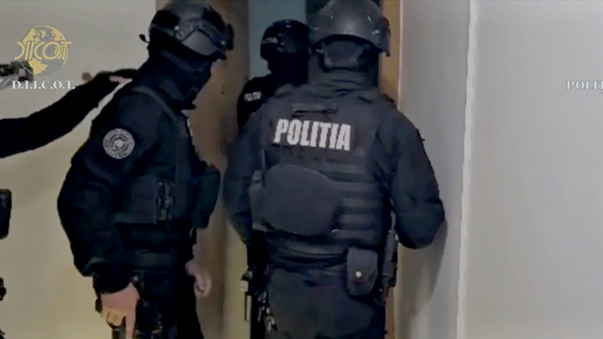 ULTIMA ORĂ: Percheziţii în Suceava într-un dosar vizând acte de ...
